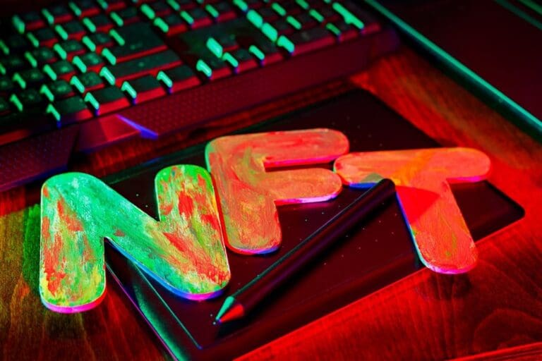 What is a Dynamic NFT? What Are the Use Cases of Dynamic NFTs ...